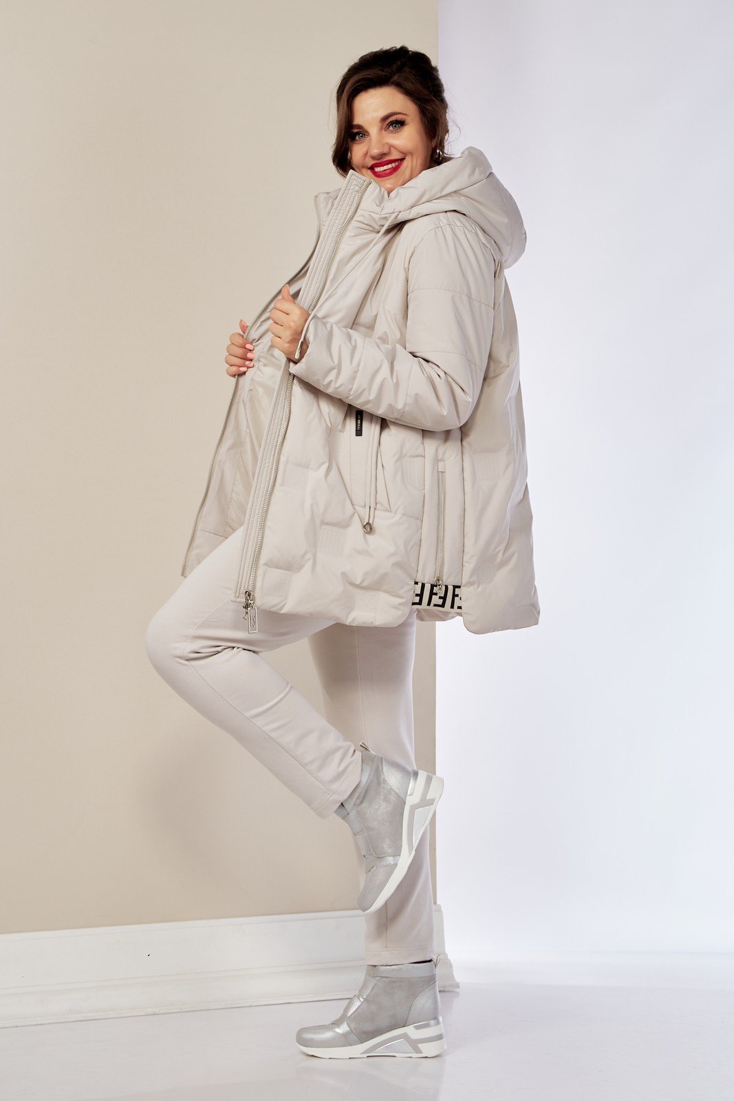 *Куртка 2140 молочный Shetti купить в интернет магазине Велесмода